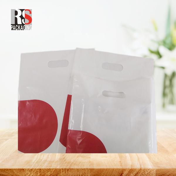 Quality Durable Eco Friendly Recyclable Plastic T Shirt Bags With Flat Perforated for sale