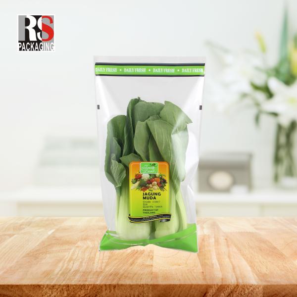 Quality Fresh Vegetable Packaging Plastic Bags Anti Fog Customized Logo for sale