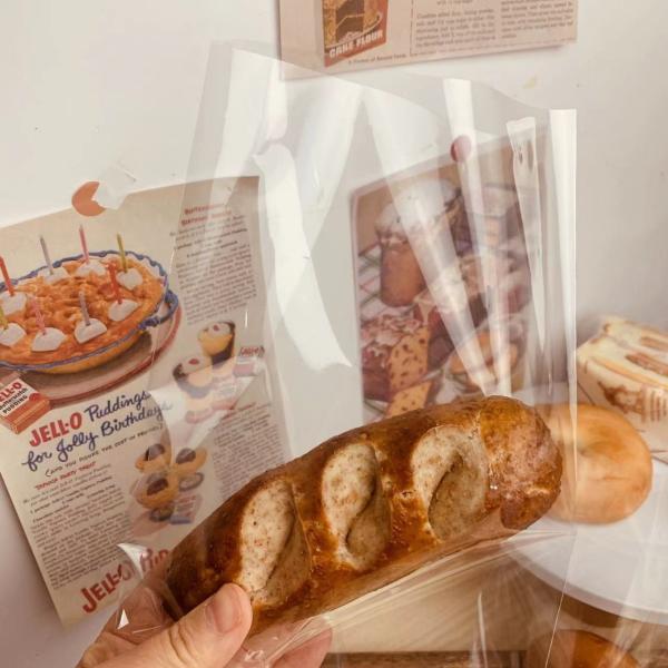 Quality Moisture Free Plastic Clear Bopp Bags For Bread Preservation And Storage for sale