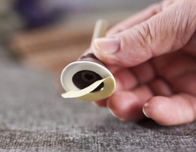 Cina Di'addio alla moxibustione tradizionale con il mini moxibustione autoadesivo in vendita