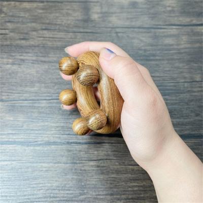 Cina Strumento di massaggio per la terapia del legno rilassante con certificazione e massaggiatore per la testa in legno in vendita