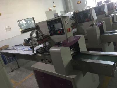 China knife/spoon/fork pillow packaging machine, disposable plastic cutlery sets wrapping machine for sale