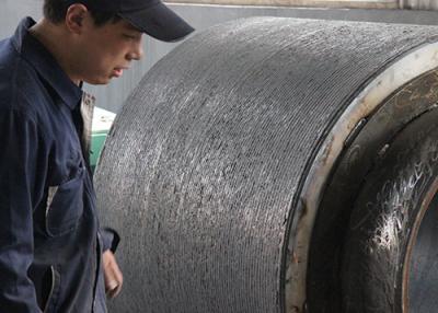 China Squeeze Roller repairing hardfacing wear resistant flux cored welding wire for sale