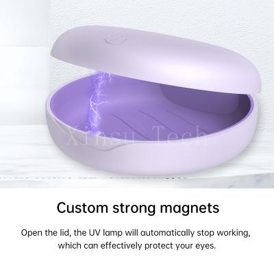 中国 UVC インビザラインのアライナのために電池式歯科保持器箱を消毒しなさい 販売のため