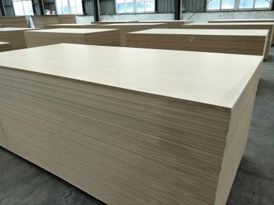 China 9mm 12mm 15mm 18mm MDF board,plain MDF board,HMR MDF.melamine mdf board for furniture for sale
