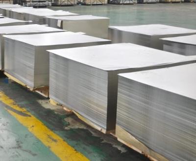 Cina 2.8/5.6 latta finita di superficie piana di Tin Sheets Bright Stone Silver 0.25mm in vendita