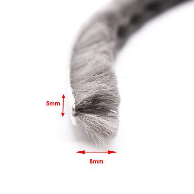 中国 PPフィン アルミ 窓とドア 天気 ストライプ ブラシ シール アパート 積み上げ 高さ 3-25mm / 幅 3-50mm 販売のため