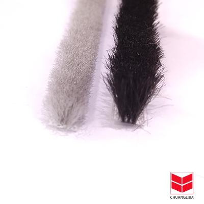 Cina 3-25mm Altezza di pila CLJ Aluminio Finestra Striscia meteo Pilo di lana per porte Finestre in vendita