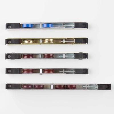 Cina Rulli per porte scorrevoli con cuscinetto per finestre con colori personalizzati NERO/GRIAU in vendita