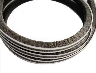 Cina Striscia di tenuta in alluminio per accessori per finestre in NERO/GRIAU/MARONO/BANCO/ALTRO Altezza di pila 3-25 mm Larghezza 3-50 mm in vendita