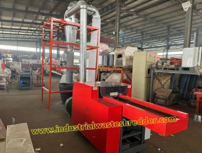 China 800F Fiberglass Mesh Crusher Hdpe Net Shredder Machine Energy Saving Wearing Resistant Blade 7.5KW Cutting Motor for sale