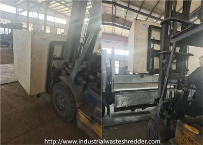 中国 とぎ器が付いている機械を押しつぶすマスクのNonwoven生地 販売のため