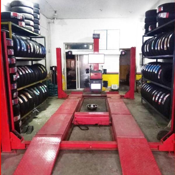 Quality 4PCS Camera Computer Control Sunshine Tire Alignment Machine Multi Language for sale