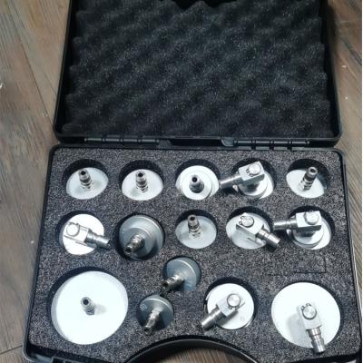 Cina Scambiatore di fluido elettrico per freni in metallo 250X260X360mm 25kg con adattatore da 15pcs in vendita