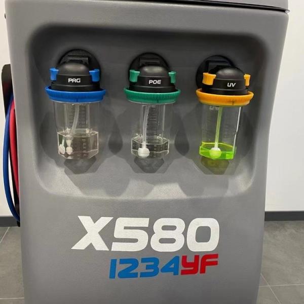 Quality R1234yf Grey Automatic AC Recovery System 350ML With High Accuracy for sale