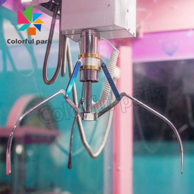 Cina Distributore automatico umano dell'interno della bambola della macchina di Toy Catch Claw Crane Game in vendita