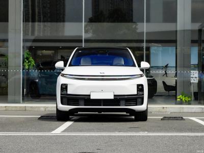 Cina L7 2023 Ideal Electric Car Air Extended Range Vernice Bianca Perla SUV medio grande in vendita