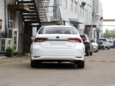Cina 2023 1.8L Toyota Cars Smart Electric Hybrid Elite Versione Bianca in vendita