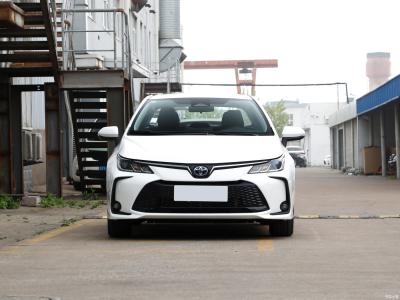 Cina 2023 1.8L Toyota Cars Smart Electric Hybrid Elite Versione Bianca in vendita