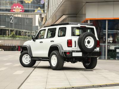 Cina ODM Tank SUV Car Luxury Compact SUV HP L4 Iron Ride 02 Fuel bianco in vendita