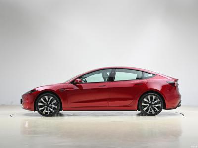 Cina 75 KWh Tesla EV Veicoli elettrici puri All-Wheel Drive Tesla Auto a motore 150 mph in vendita