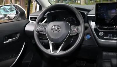 Cina Toyota Corolla Cross 2023 Nuova auto Toyota Corolla Cross Hybrid Car 2023 Toyota Corolla Cross Car Suv in vendita