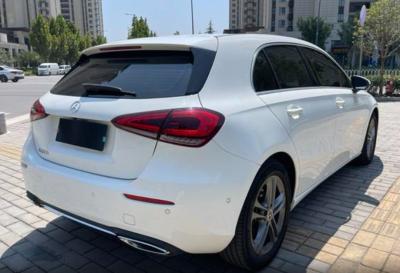 Cina 2021 Benz Of A200 Sedan Gas Petrol 1.3T 163PS L4 120kW Luxury Dynamic Model LHD Used Benz A200 Car in vendita