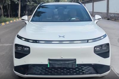 Cina Xpeng G9 2022 702 Pro Medium and large SUV Pure electric 313 horsepower in vendita