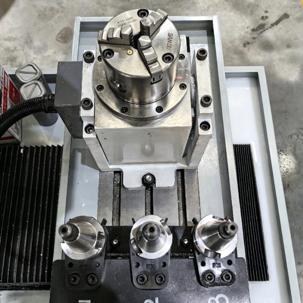 Quality CNC530 Vertical High-Accuracy BT40 Automatic 3-Axis Single Spindle CNC Drilling and Milling Machine for sale