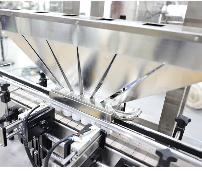 Finished product output from canning production line