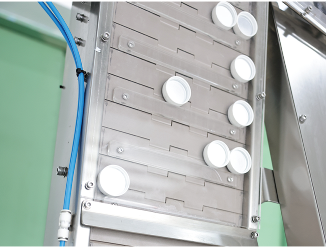 Safety features of industrial food packaging equipment