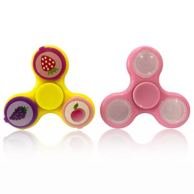 Cina Stile di forma irregolare di plastica tubo di balsamo labiale 12.7 * 69mm personalizzato in vendita