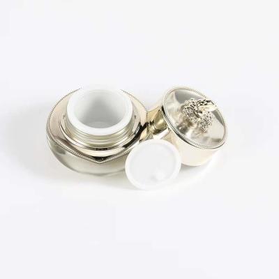 Cina Chiusura personalizzata PMMA Boccone per piccoli imballaggi cosmetici 30ml-500ml in vendita