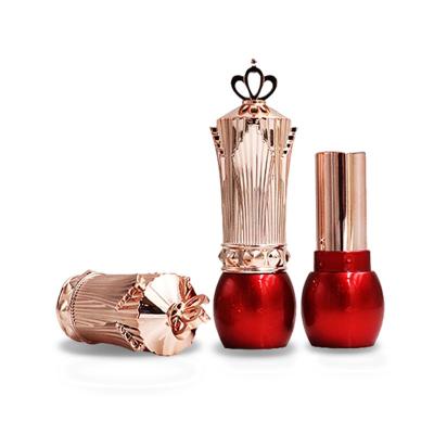 Cina Contenitori di rossetto personalizzati in ABS Crown Forma irregolare Colore rosso in vendita