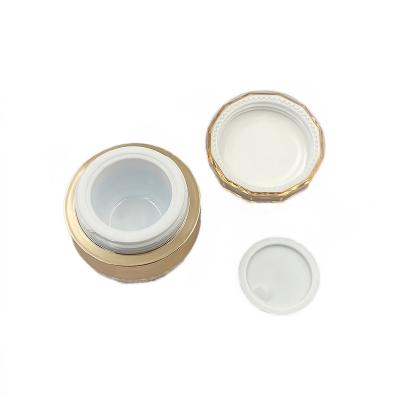 China Conveyor de creme de cuidados com a pele à venda