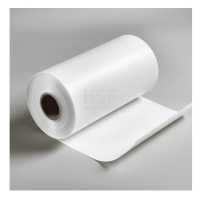 China Película Pearl BOPP 30micron Bom desempenho na física de barreiras, reciclável, amplamente utilizada em embalagens e rotulagem à venda