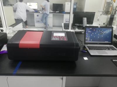 Cina Design automatico a doppio raggio per spettrofotometro UV visibile con ampia gamma di lunghezze d'onda da 1,8 nm in vendita