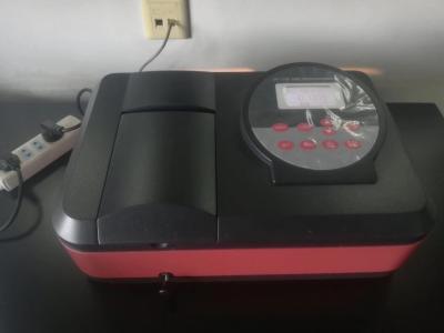 China De zichtbare Lcd van het de Spectrofotometer Reusachtige Geheugen van de Vertonings Enige Straal Controle van PC Te koop