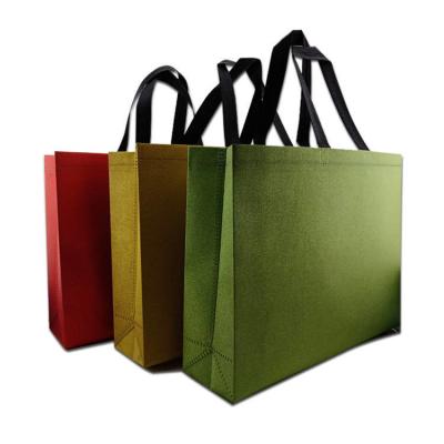 Cina Stile a taglio a stampa Reutilizzabile impermeabile PP tessuto sacchetti di shopping laminati con loghi personalizzati in vendita