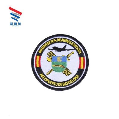 China Patch de bordado de vestuário personalizado com decoração de sequins à venda