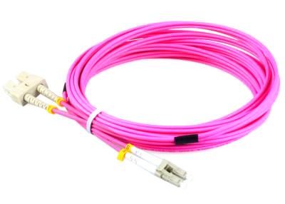 Cina Cavo di toppa a fibra ottica OM4 50/125 porpora del rivestimento di LSZH 3.0mm per l'attrezzatura di prova in vendita