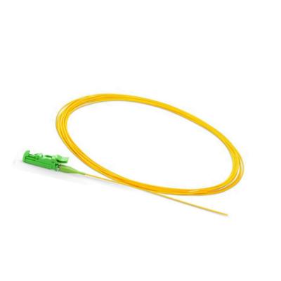Cina cavo di toppa della treccia della fibra E2000 di 0.9mm con il rivestimento giallo di LSZH in vendita