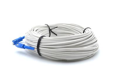 China Cabo de remendo simples da gota de Ftth do cabo da borboleta da fibra ótica de G652D com conector de SC/UPC à venda