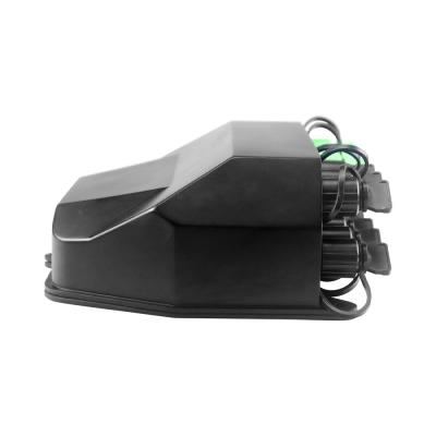 Cina Casella di distribuzione in fibra ottica ABS nera con connettori SC per 1*12 Splitter in vendita