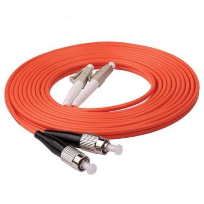 Cina Cavo a fibre ottiche misto durevole 1m 3ft LC UPC al PVC OM1 del duplex 2.0mm di FC UPC in vendita