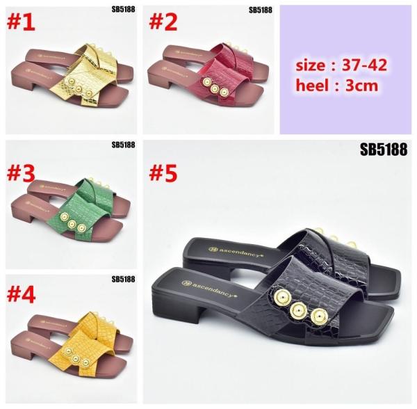 Quality Summer Green PVC ZIP Pu PU Rubber Slipper with Print Pattern and Zipper Closure for sale