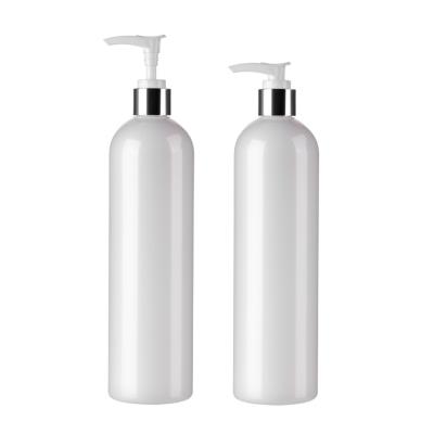 China Garrafas vazias 480ml branco do champô de 16 onças com a bomba de prata do colar à venda