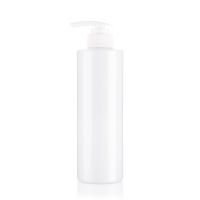 China 500ml PET Plastic Shampoo Bottle with Pump White Flat Shoulder 32/410 Neck for sale