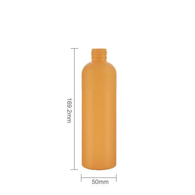 Cina 200 ml 6.6 oz bottiglia da spremitura a tocco morbido con pompa per shampoo in HDPE in vendita