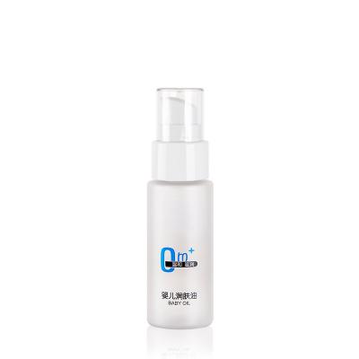 China Cylindervormige 50 ml draagbare PET-lotionfles met pomp en overkap Te koop